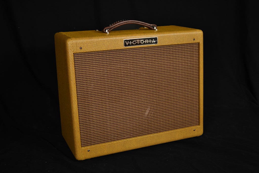 VICTORIA MODEL 5112 AMPLIFIER | Crossroad Music