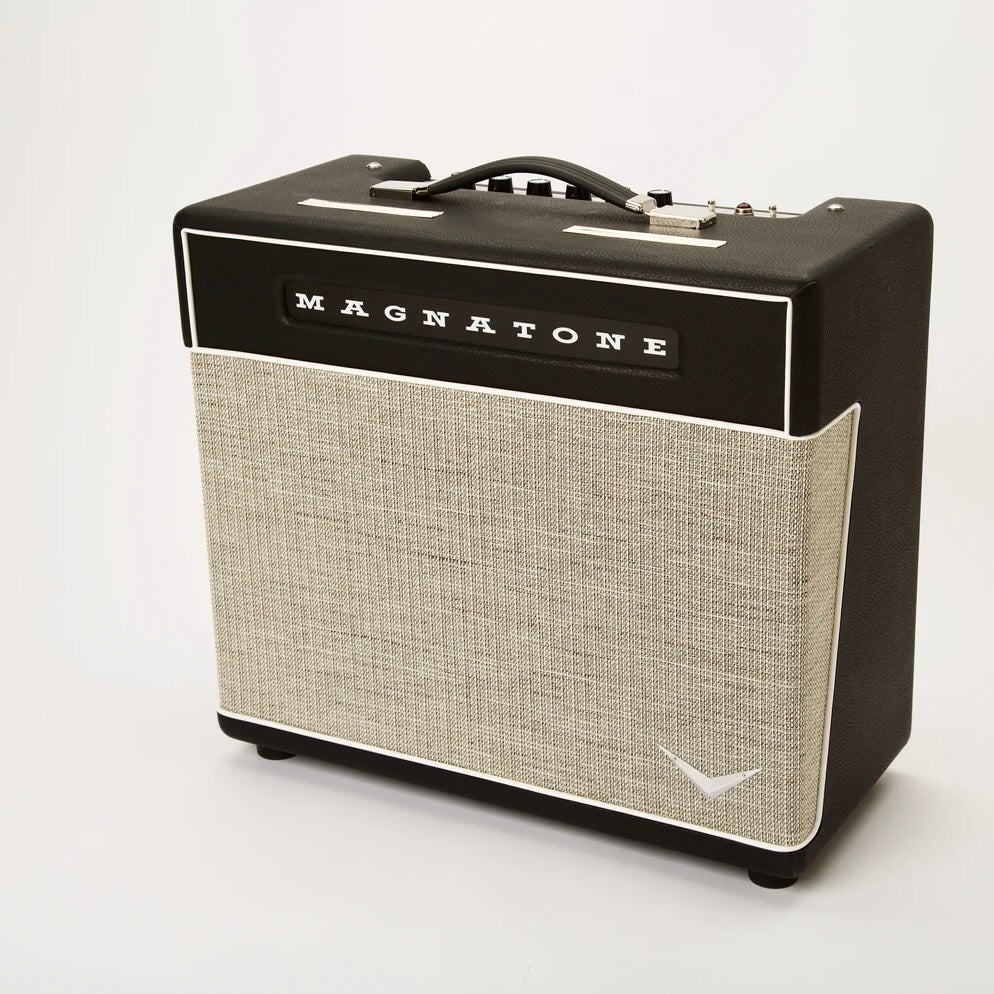 Magnatone Super 15 1x12 combo | Crossroad Music